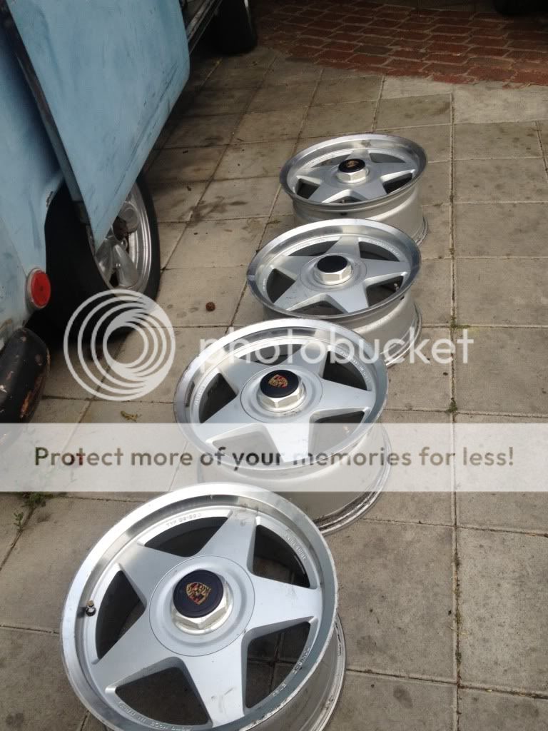 FS MOMO Stars Staggered SoCal | VW Vortex - Volkswagen Forum